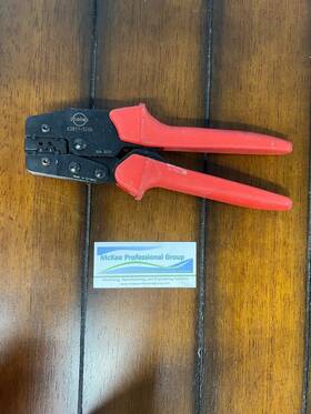 MOLEX 63811-3200 Crimper