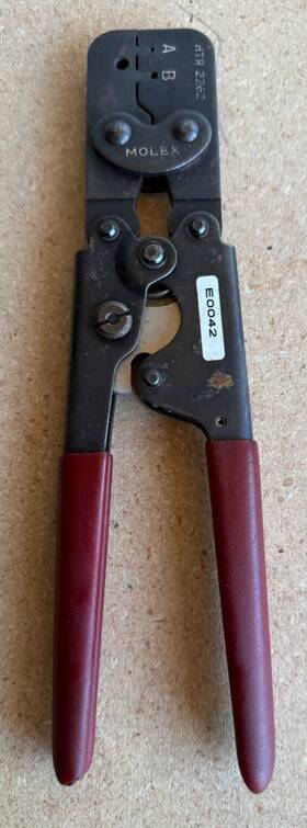 MOLEX HTR-2262 Crimper