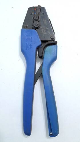 THOMAS BETTS ERG-2001 Crimping Tool Sta Kon